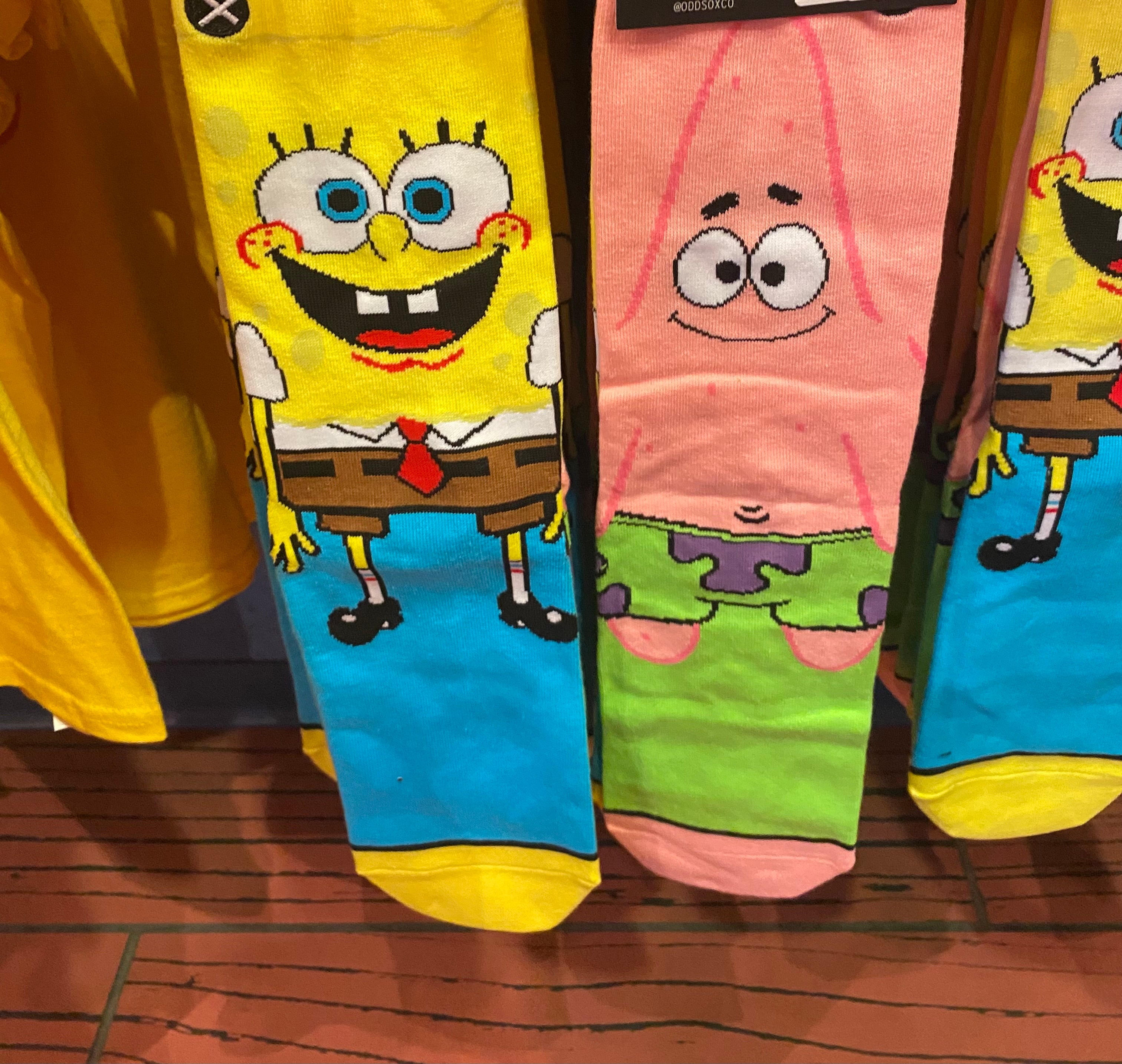 SpongeBob & Patrick Socks – Cruising the Parks